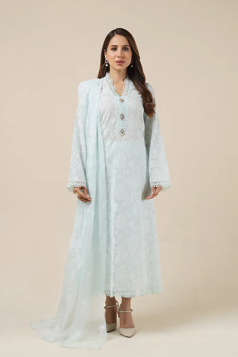 MAAHRU SHADOW WORK | Bareeze