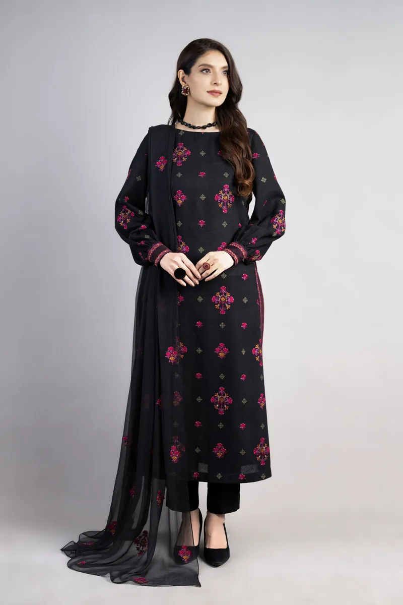 DESERT BLOOM | Bareeze