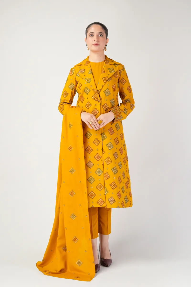 TRADITIONAL CHARM | Bareeze