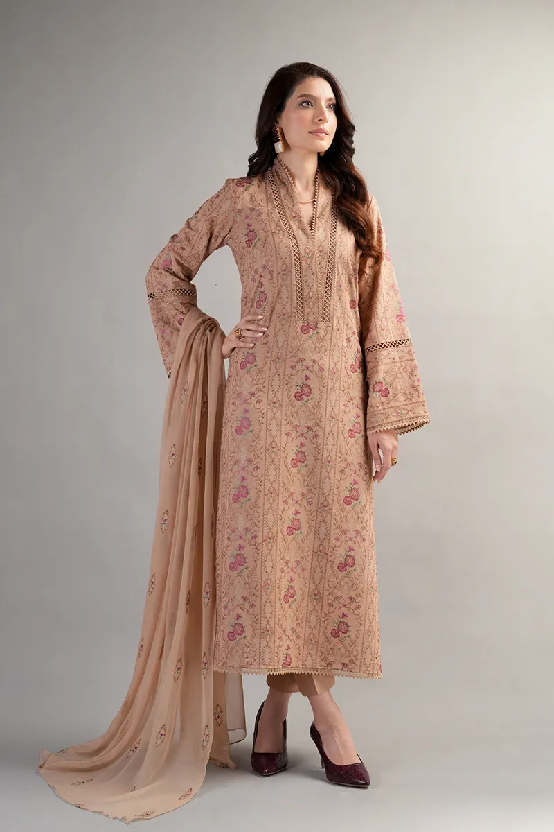 VINTAGE VICTORIAN GARDEN | Bareeze