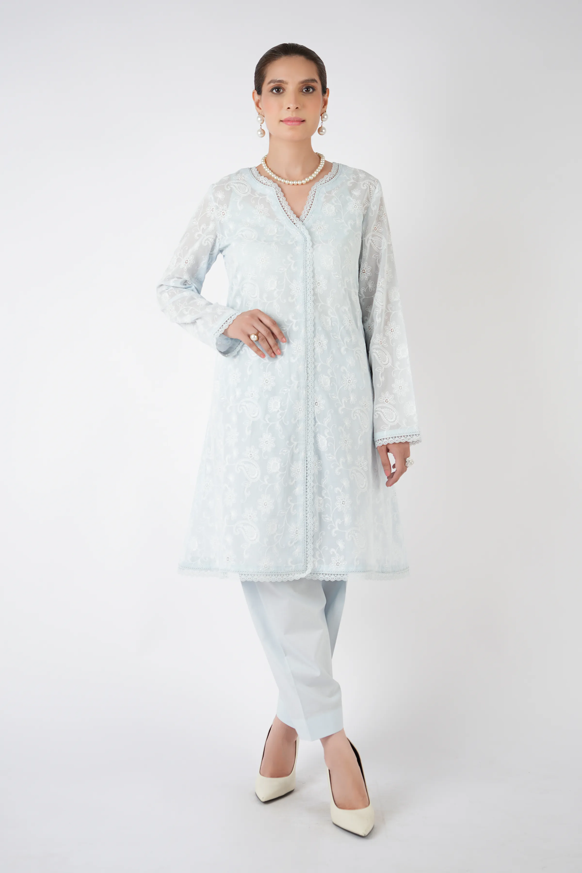 ESOTERIC EAST-01 | Bareeze