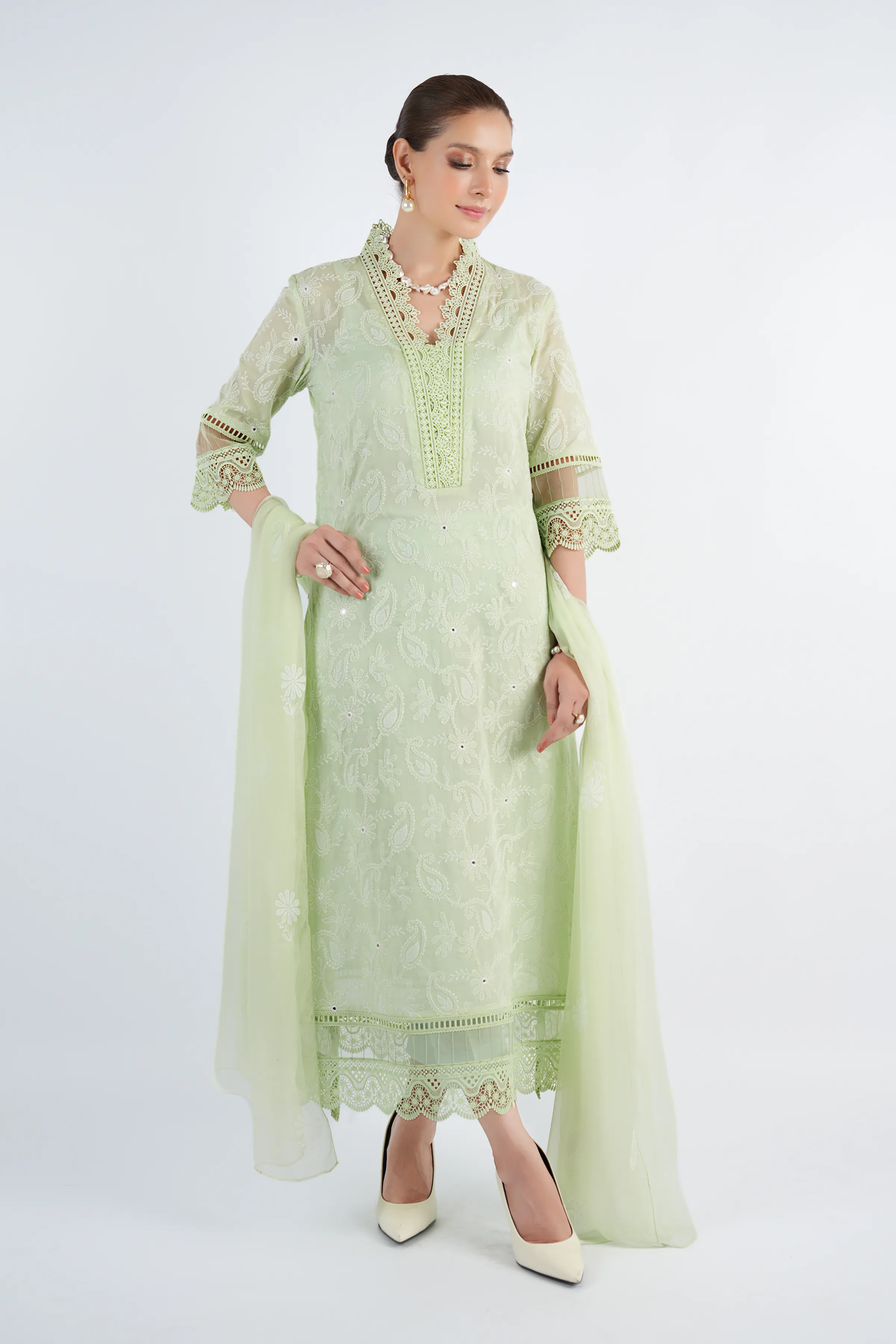 SHADOW WORK | Bareeze