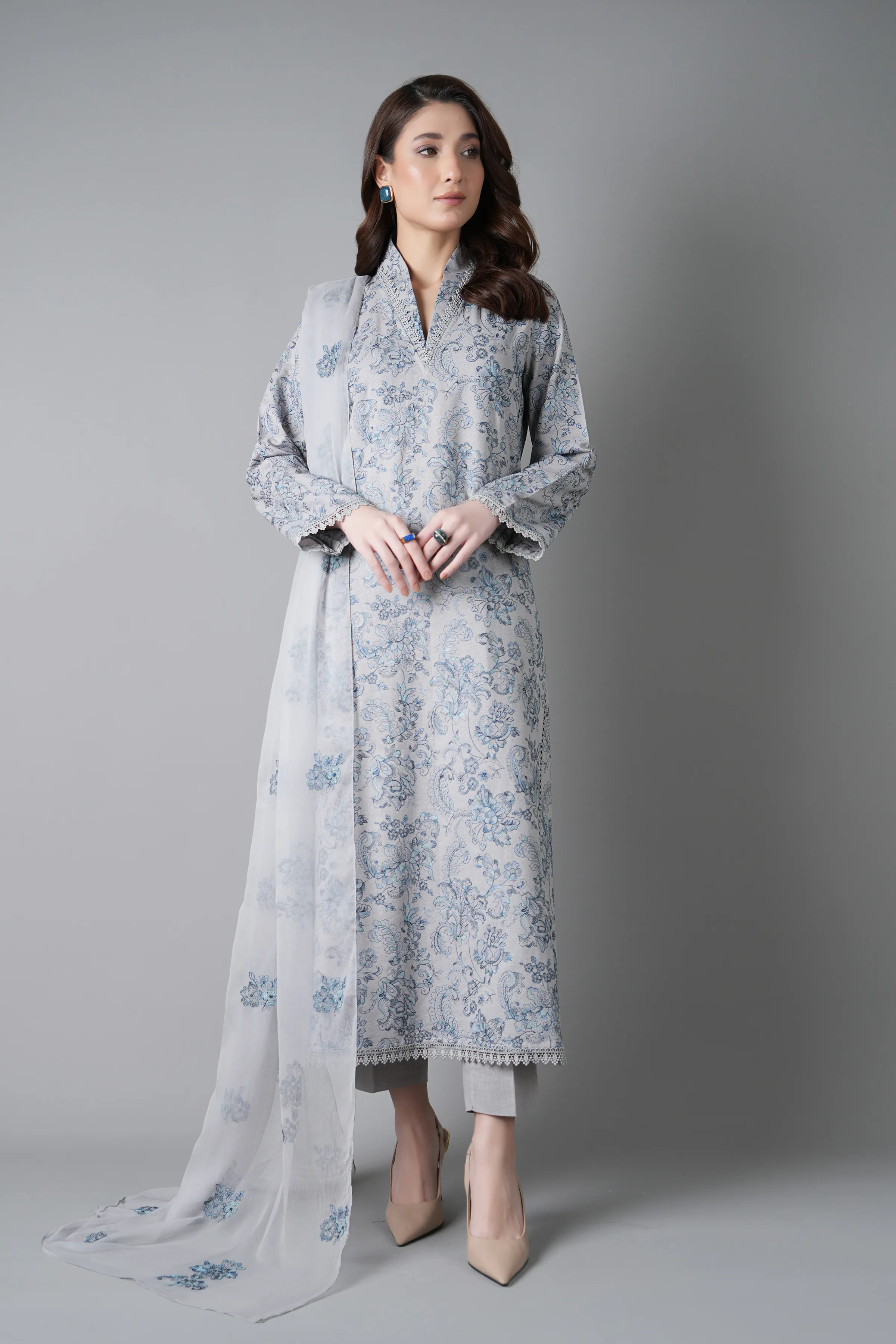 RAQS-E-GUL | Bareeze