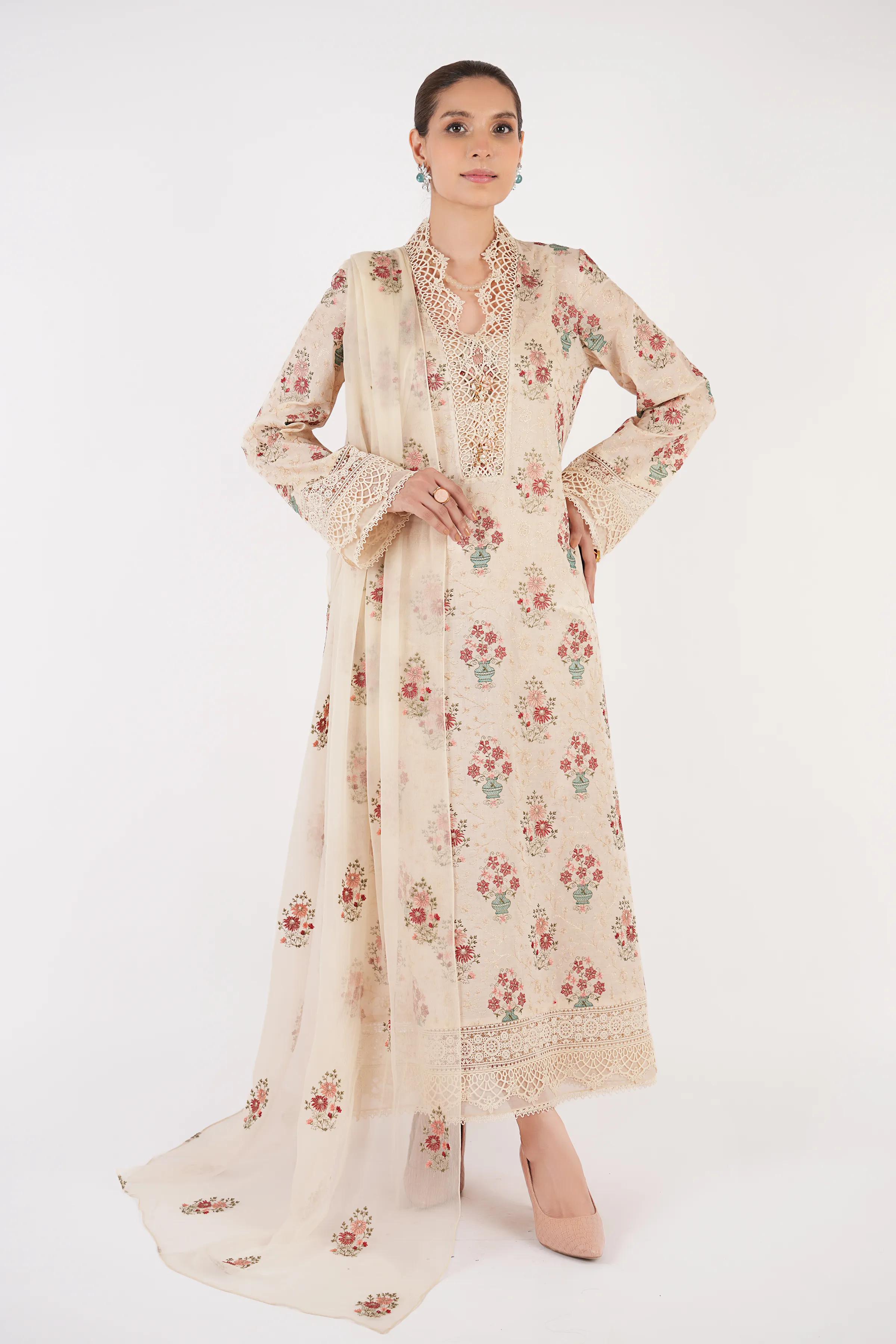 GEOMETRIC FLORAL | Bareeze